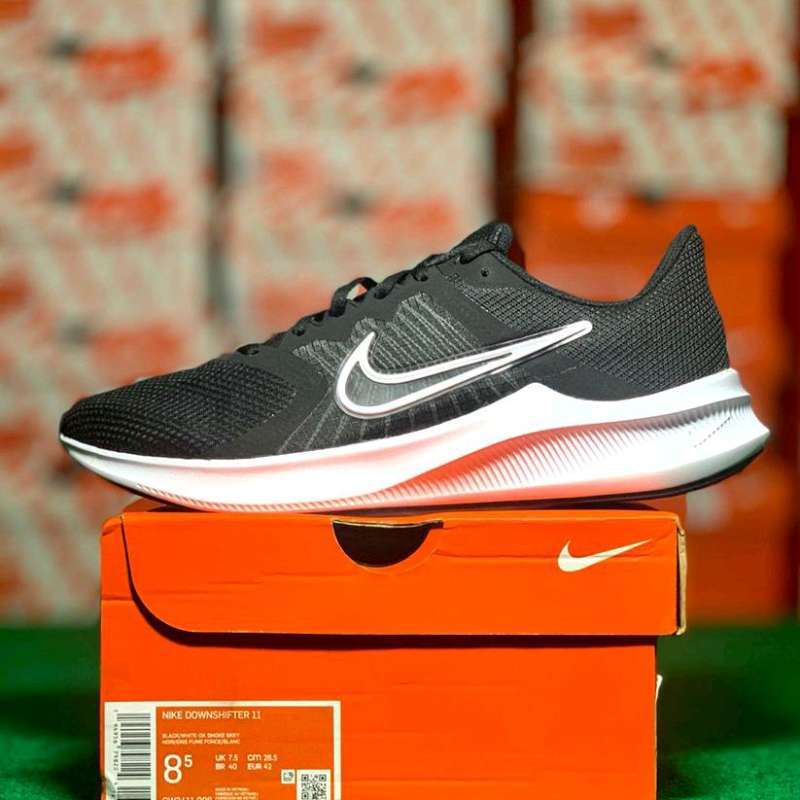 Jual SEPATU RUNNING NIKE DOWNSHIFTER 11 BLACK WHITE ORIGINAL STORE BNIB ...