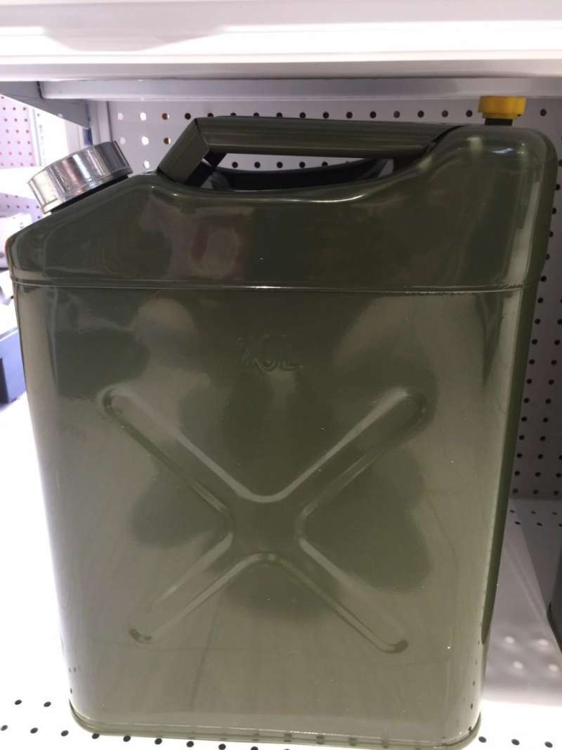 Jual Krisbow Jerigen Bahan Bakar 20 Ltr Hijau Original Murah - Harga Diskon Juni 2024 | Blibli.com