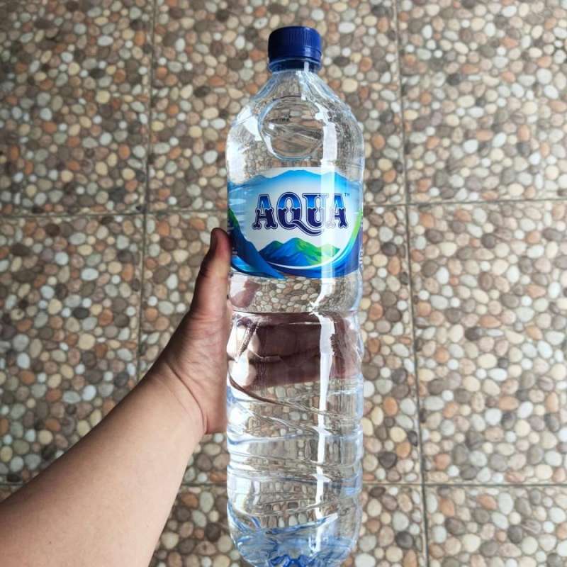 Jual AQUA AIR MINERAL BOTOL BESAR 1.5L di Seller Tokoben23 - Madras ...