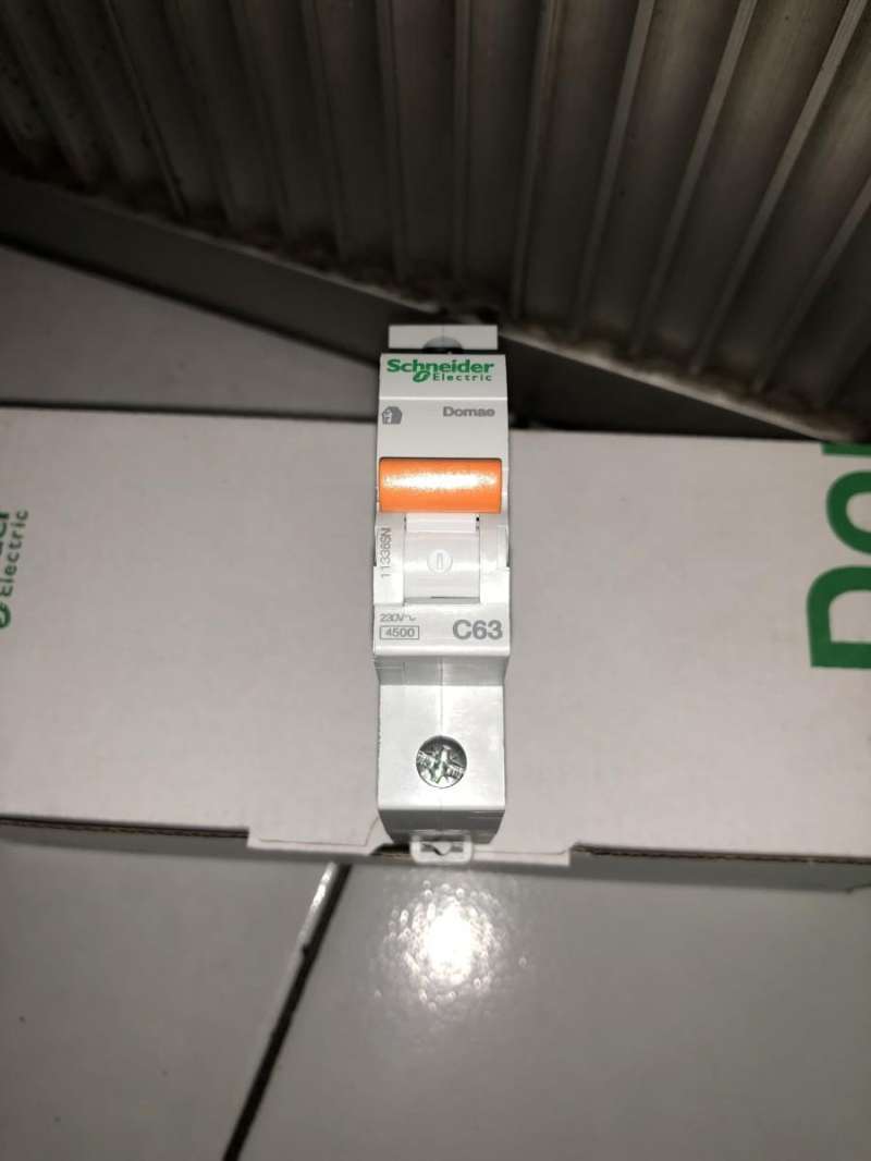 Jual MCB SCHNEIDER 1 phase 63 amper DOMAE 1phase 63a di Seller shahsuri ...