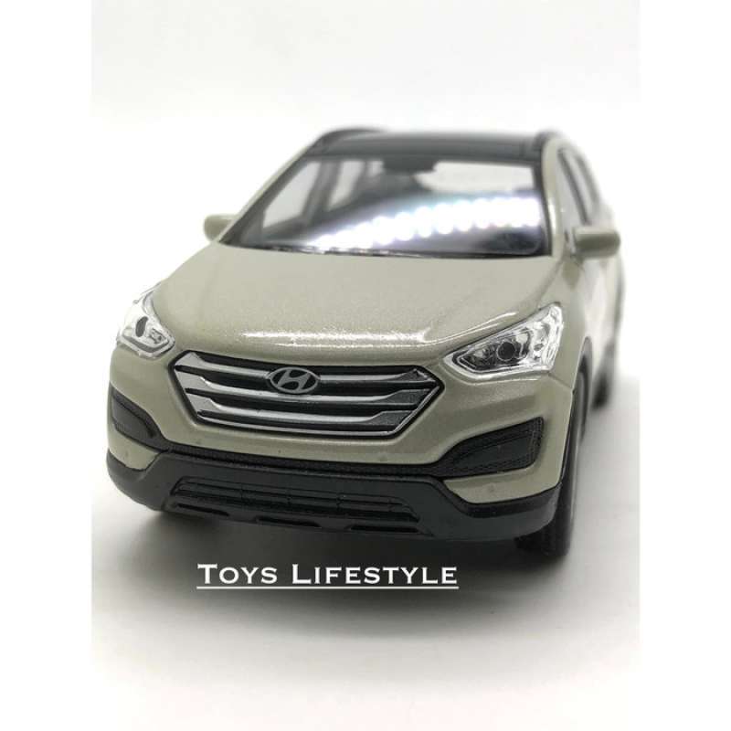Jual Welly Diecast – Hyundai SantaFe Skala 1:36 (Krem) di Seller Toys ...