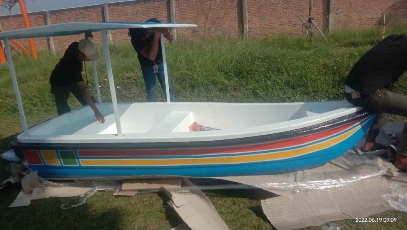Perahu Dayung