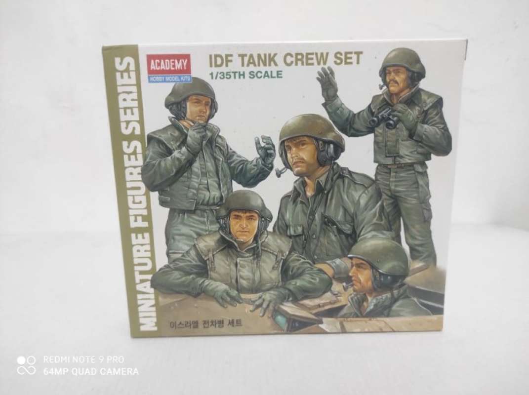 Promo Mainan Rakitan Academy Idf Tank Crew Set 1380 Diskon 33% di ...