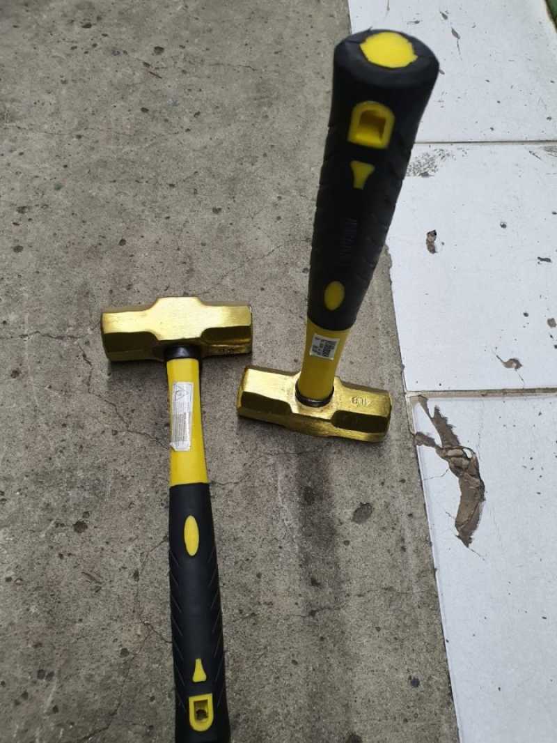 Promo Palu Kuningan Brass Hammer Gagang Fiber 4LB (2 kg) Diskon 23% di ...