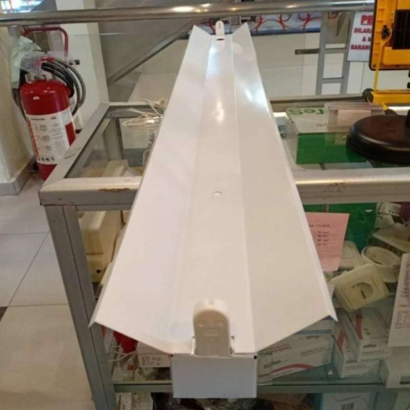 Promo Kap Tko 1x36 Watt Kap Lampu Tl T8 Kosongan 1x36 Watt - Hanya Kap ...