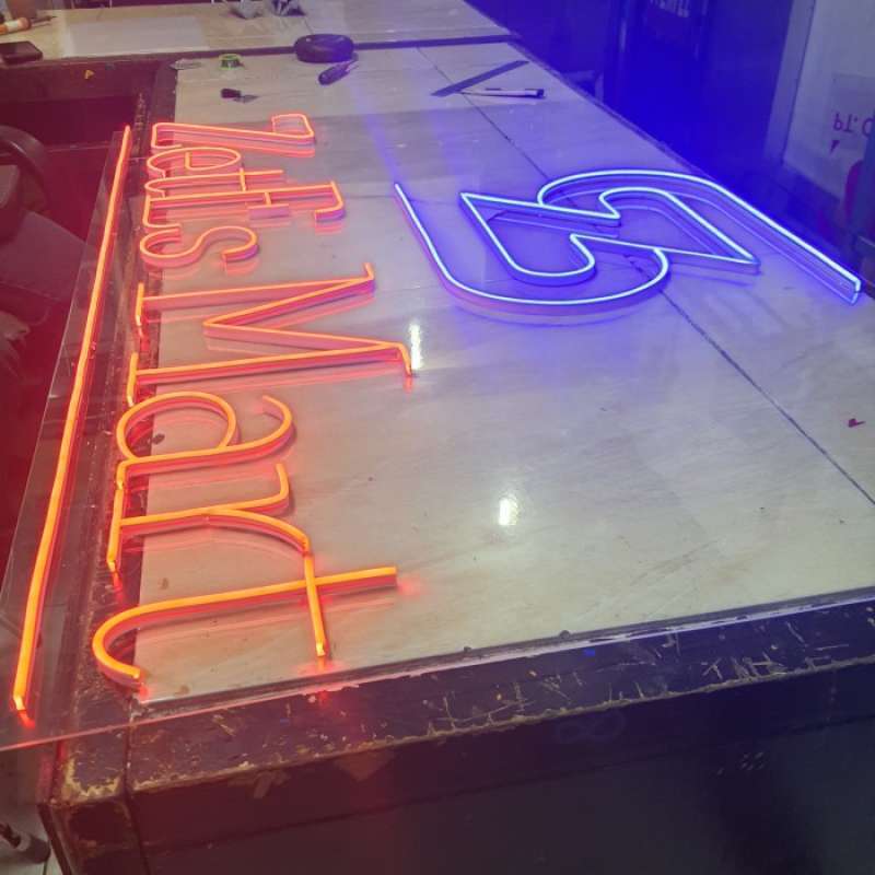 Promo Neon box huruf timbul flexi Diskon 31% di Seller Rumahku Idamanku ...