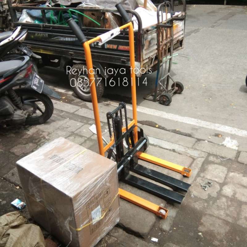 Promo hand forklift hydraulic 200 kg Alat angkat hand Stacker 200 kg ...