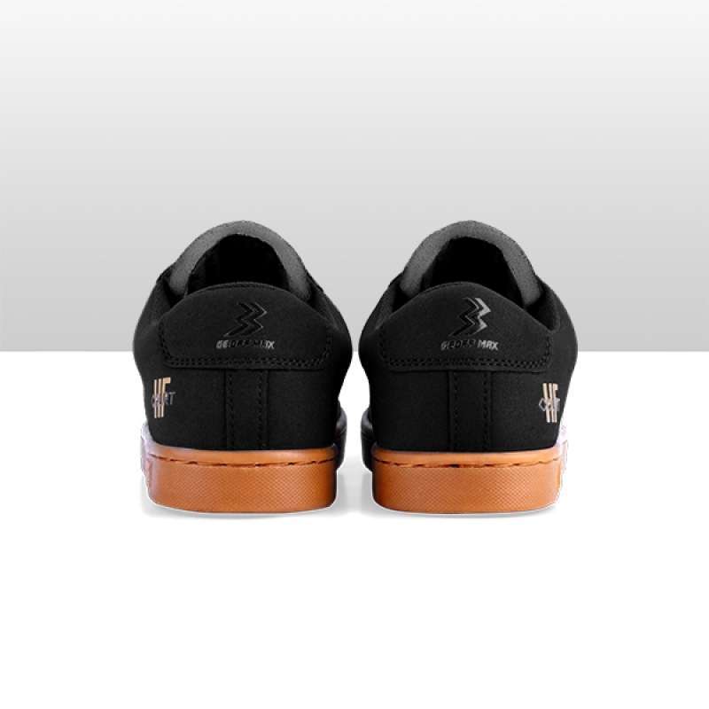 Jual Sepatu Sneaker Pria Geoff Max Hf Court Black Gum Di Seller Wakat ...