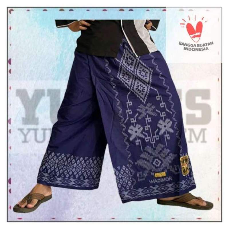 Jual Sarung Bali Pria Biru Kekinian Terbaru - Harga Promo Mei 2024 | Blibli