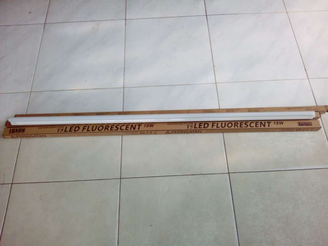 Jual LAMPU TL LED TABUNG / LED TUBE LIGHT LUXON T5 18W 1200MM BAGUS ...