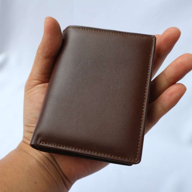 Jual Dompet Pria Kulit Asli model berdiri warna coklat gratis tulis ...