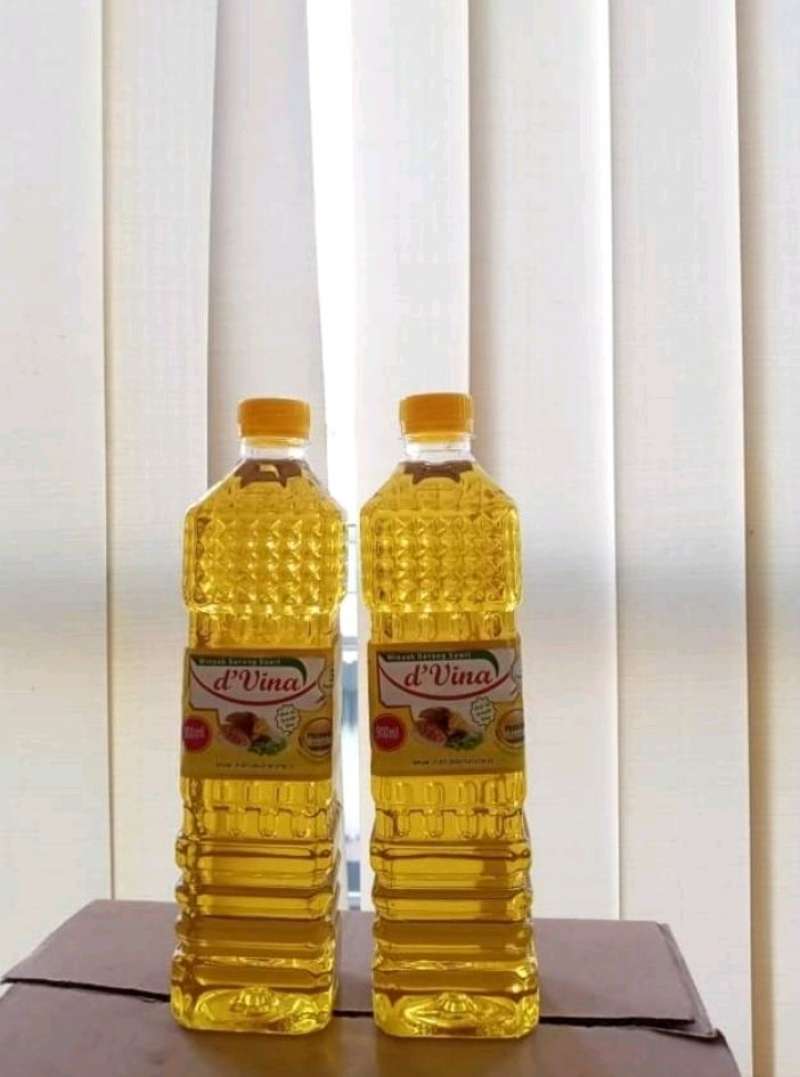 Jual D'Vina Botol Minyak Goreng 900ml (900ml x 12pcs) di Seller Solusi ...