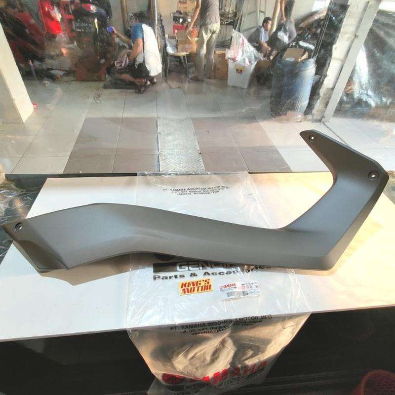Jual Cover Side / Body Tengah /Delta Box /Samping Tangki All New Nmax ...