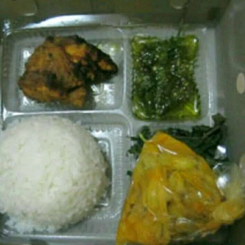 Jual nasi kotak/ box di Seller Koko cuan - Kranji, Kota Bekasi | Blibli