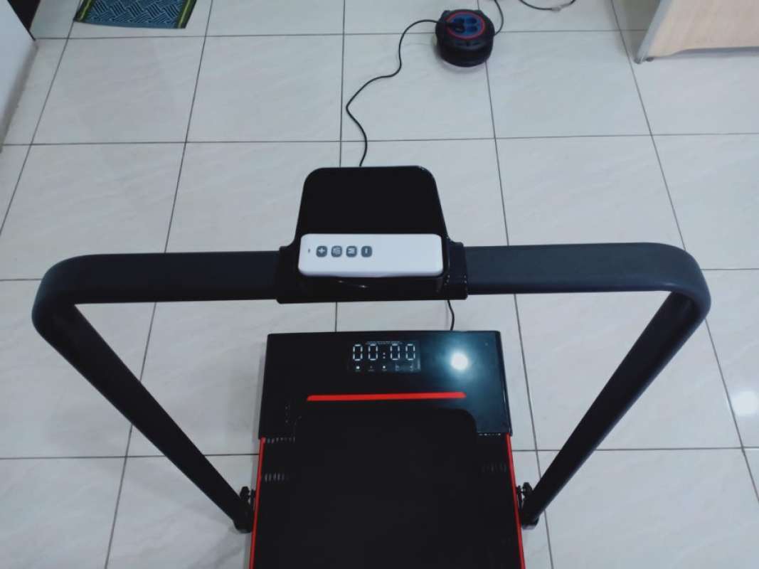 Promo Treadmill elektrik Tl 222 walking pad alat fitness treadmill ...