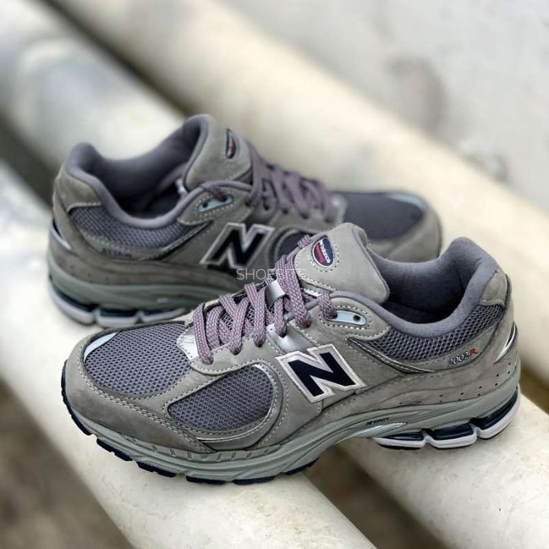 Jual NEW BALANCE 2002R LIGHT GREY di Seller shoebite_ - Merdeka, Kota ...