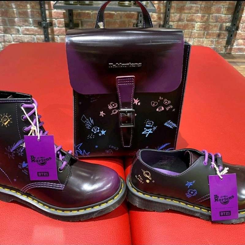 Jual Tas Backpack Docmart Dr Martens X Bt21 Bts Army Black Smooth ...