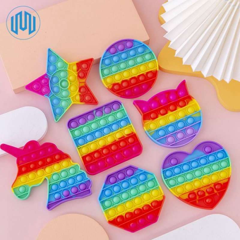 Jual MAINAN POP IT PUSH POP BUBBLE FIDGET TOY RAINBOW - Segi 4 di ...