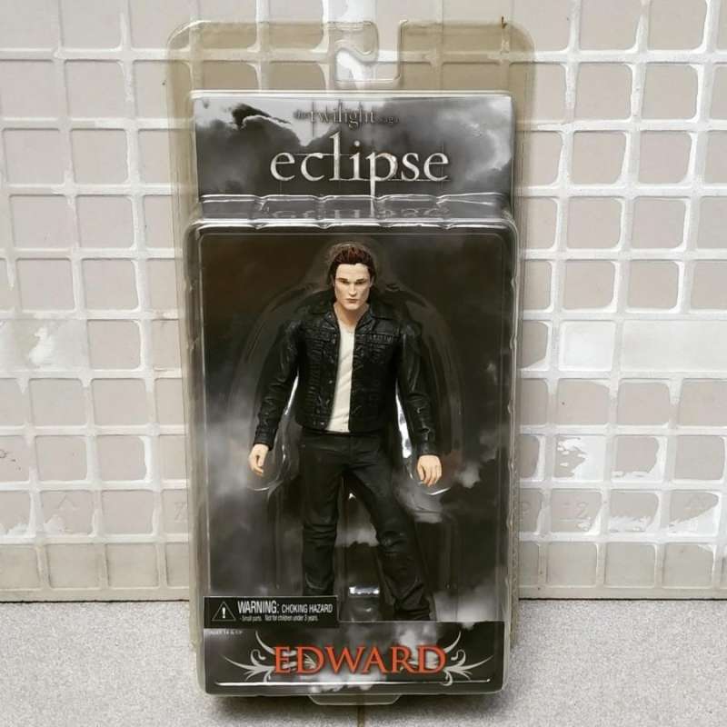 Jual NECA TWILIGHT ECLIPSE EDWARD CULLEN BRUCE WAYNE BATMAN PATTINSON ...