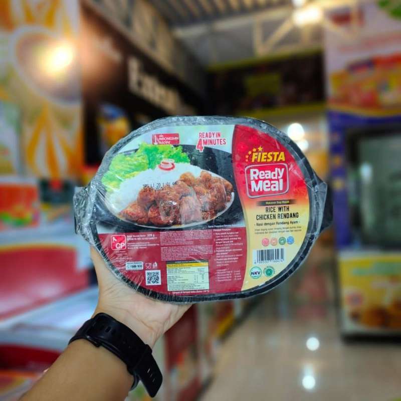 Jual fiesta rice with chicken rendang 320gr di Seller Silvi FrozenFood ...