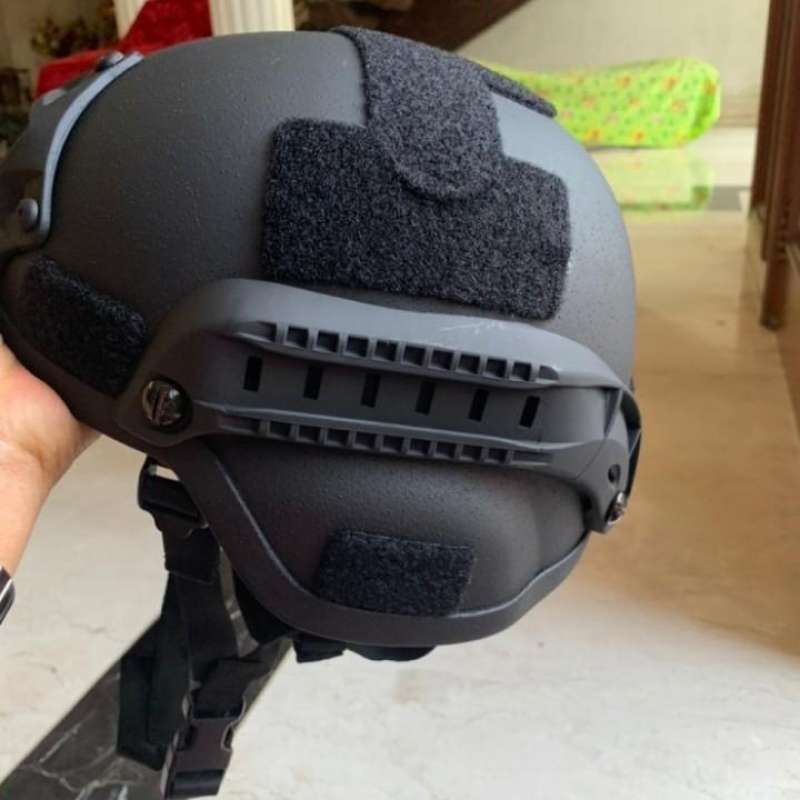 Jual Helmet Tactical Gear Airsoft Helm Fast Tactical Swat di Seller ...