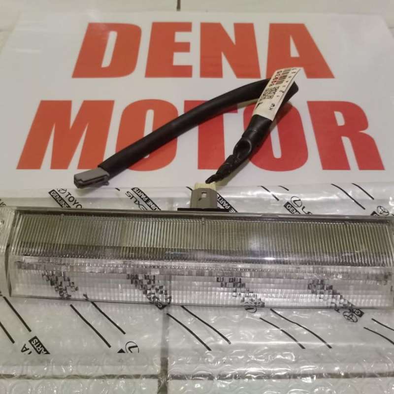 Jual lampu spoiler toyota innova reborn 2016-2020 original di Seller ...