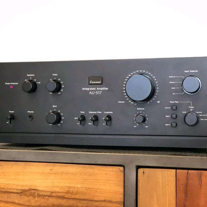 Amplifier Sansui Au 517