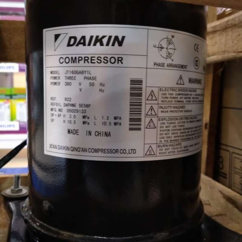 Jual Kompresor Ac Daikin Jt160 5pk R22-pipa Lurus-kaki 4 Di Seller ...