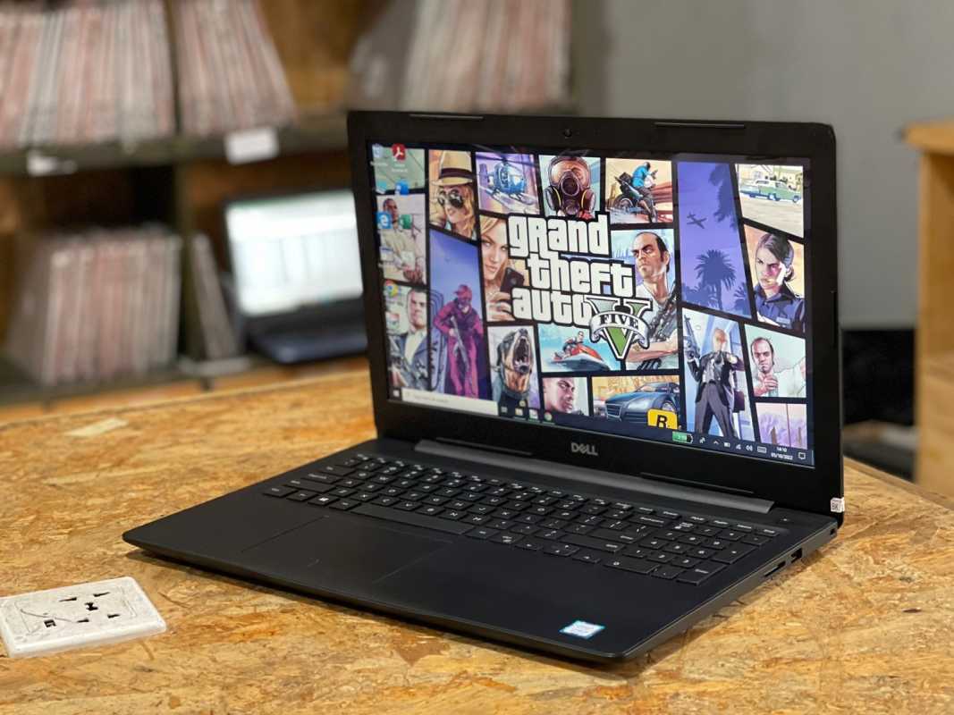 Jual Dell Inspiron 3583 Touchscreen Core I5-8265u (gen-8) 1.8ghz Di ...