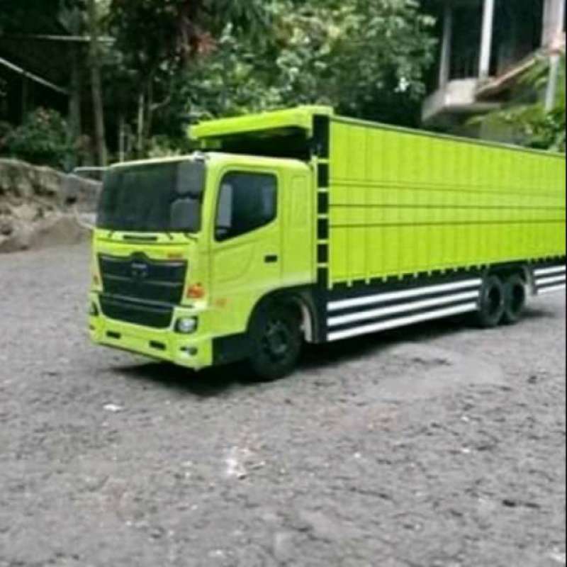Promo Miniatur Truk Tronton bisa costum desain foto dan nama Diskon 8% ...