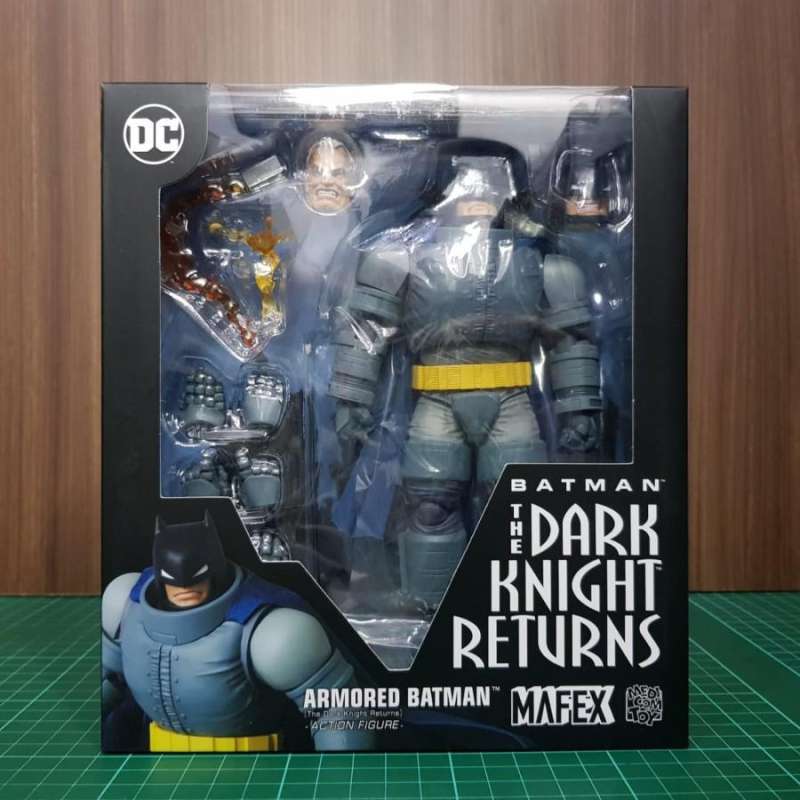 Jual Mafex Armored Batman The Dark Knight Returns di Seller HSN OL SHOP ...