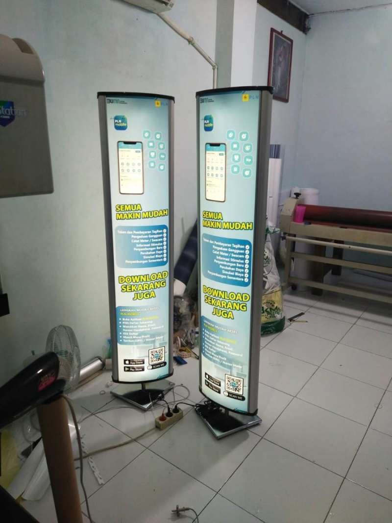 Jual ROTARY LIGHT BOX / STAND LIGHT BOX / NEON BOX BERDIRI di Seller ...