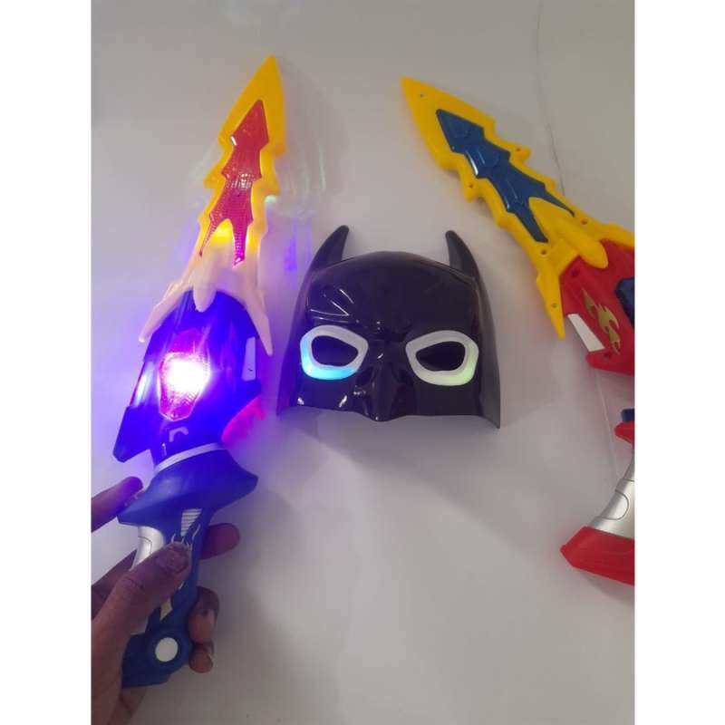 Jual Mainan Led Batman Topeng Pistol Pedang Pistol Jadi Pedang Nyala Di ...