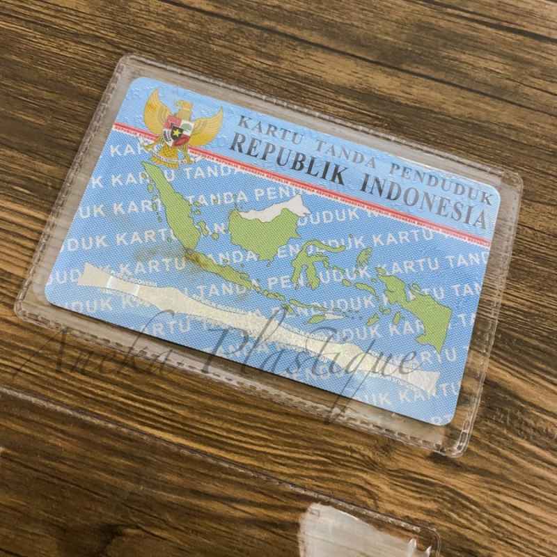 Jual Pelindung Plastik Cover Pelindung Kartu Atm Sim Ktp / Sampul Cover ...