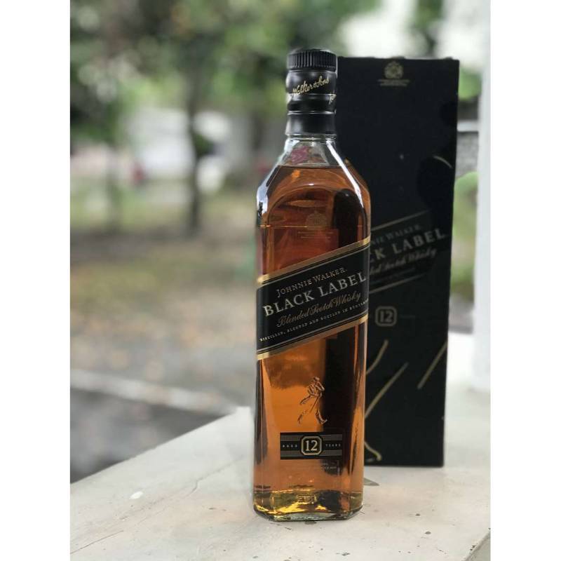 Promo Johnnie Walker Black Label Original Diskon 5% di Seller Sankara ...