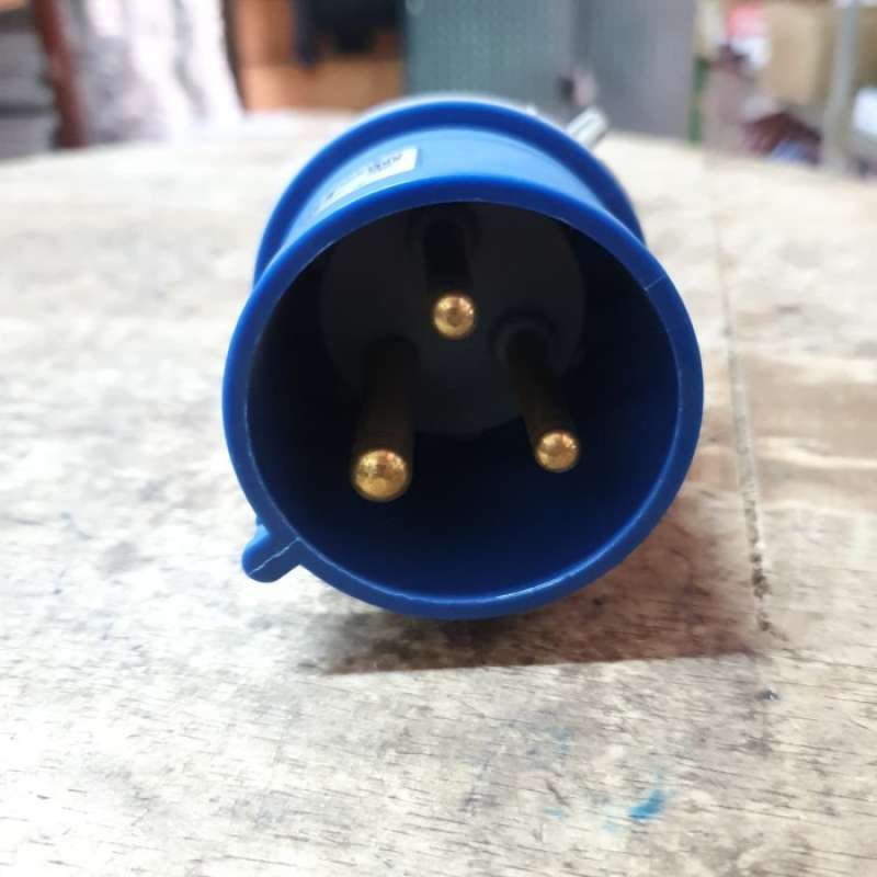 Promo PLUG LEGRAND MALE MOBILE MOUNTING 5 552 34 1P 32A 2P+E 250V IP44 Diskon 23% di Seller ...