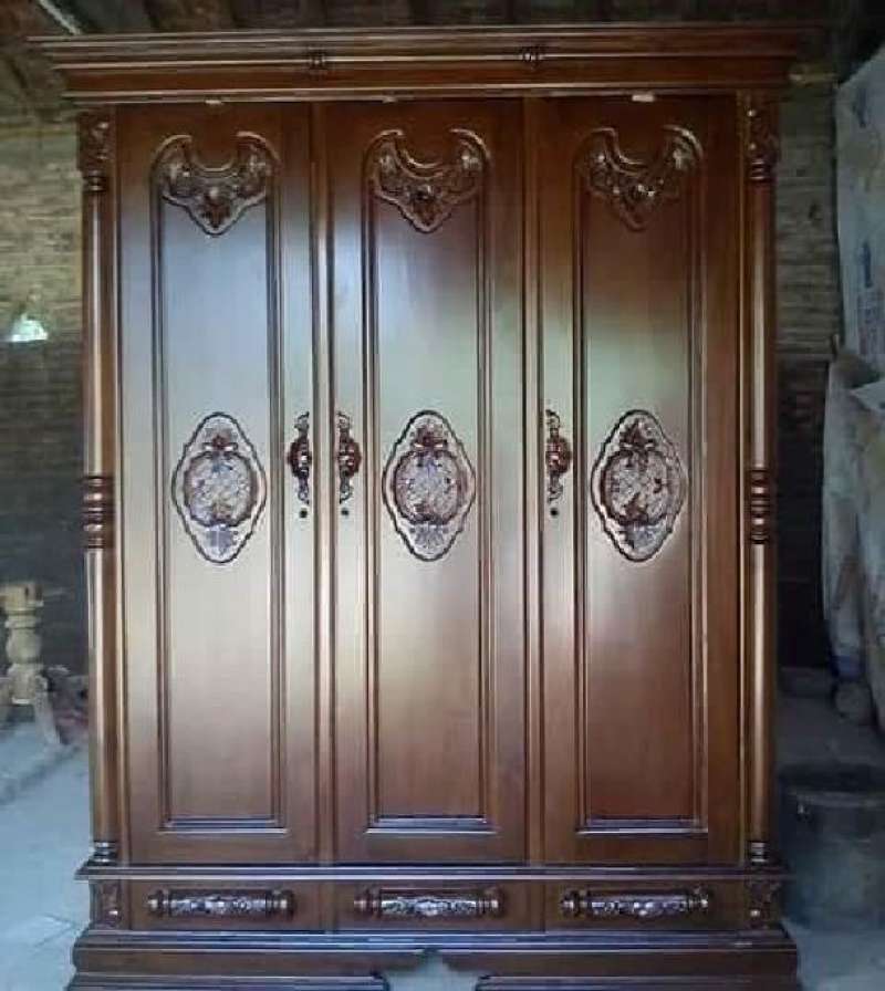 Jual Lemari Pakaian Almari Baju Pintu 3 Kayu Jati Jepara Di Seller ...