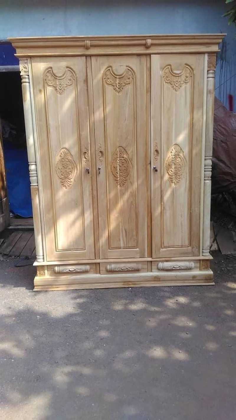 Jual Lemari Pakaian Almari Baju Pintu 3 Kayu Jati Jepara Di Seller ...