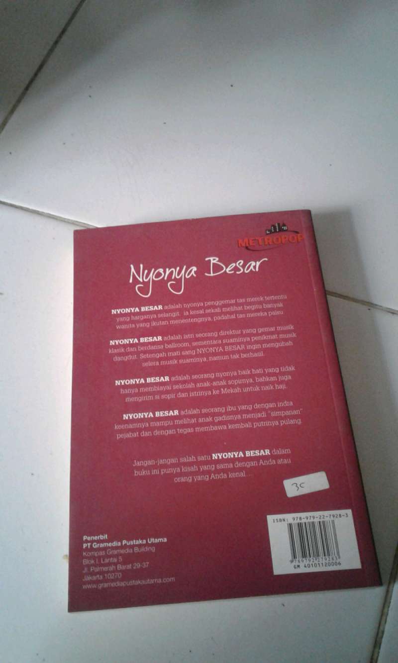 Promo ORIGINAL Nyonya Besar Kumpulan Kisah Kaum Sosialita Diskon 1% di ...