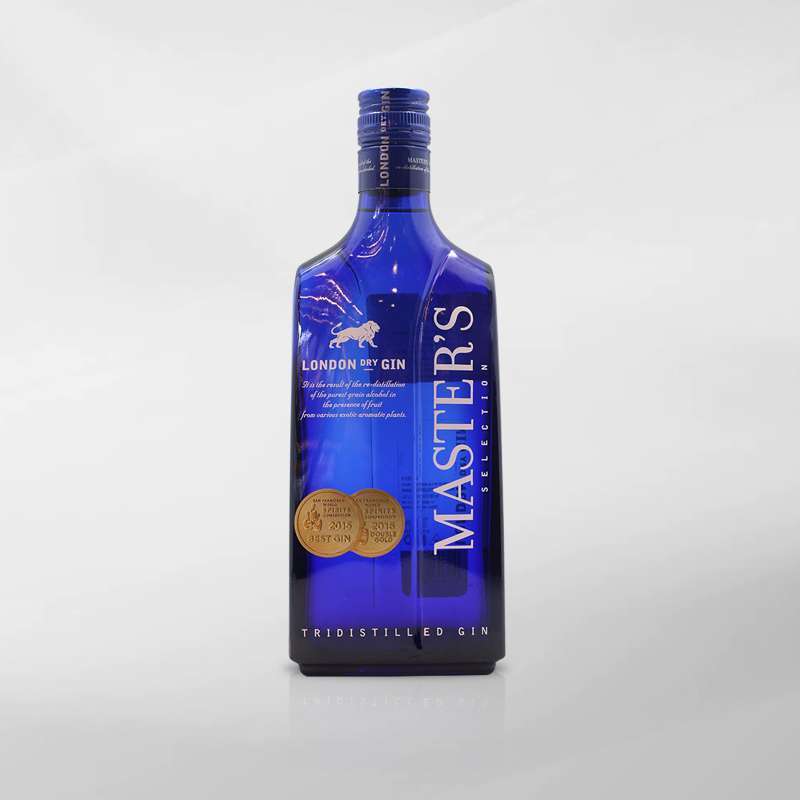 Jual GIN Master Spirits [700 mL] di Seller Vinyard UOB - Gondangdia ...