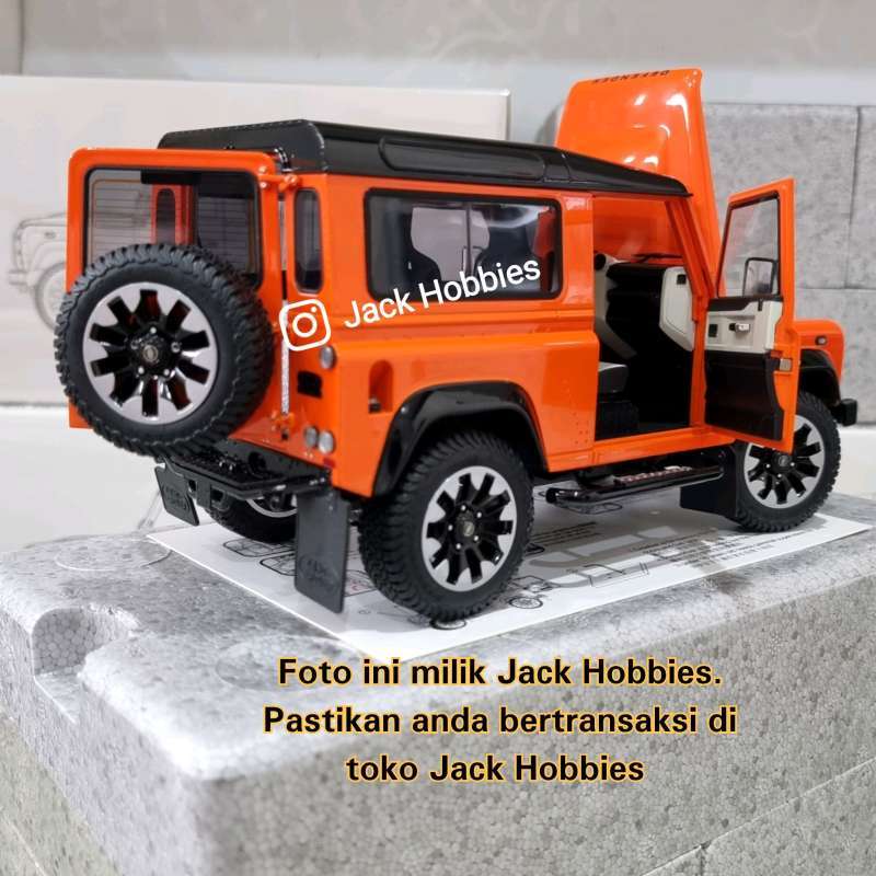 Jual Diecast Land Rover Defender 90 Works V8 70th Edition by LCD Models ...