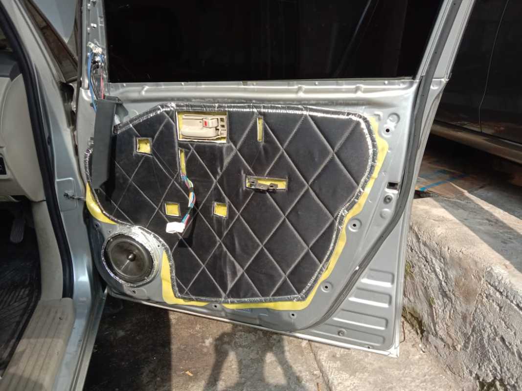 Jual Peredam Suara 4 Pintu Mobil Mercedes Benz G-class G280 Di Seller ...
