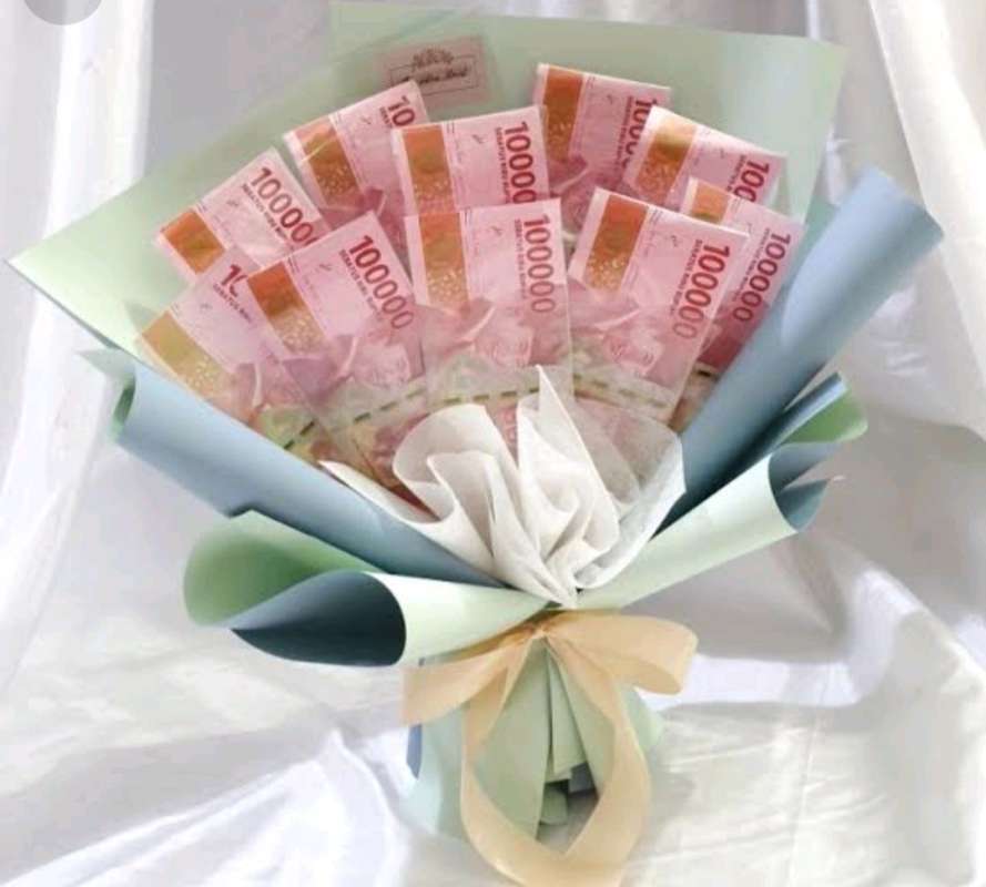Jual buket uang pecahan 100.000 - Buket Uang di Seller Shaquenah2 ...