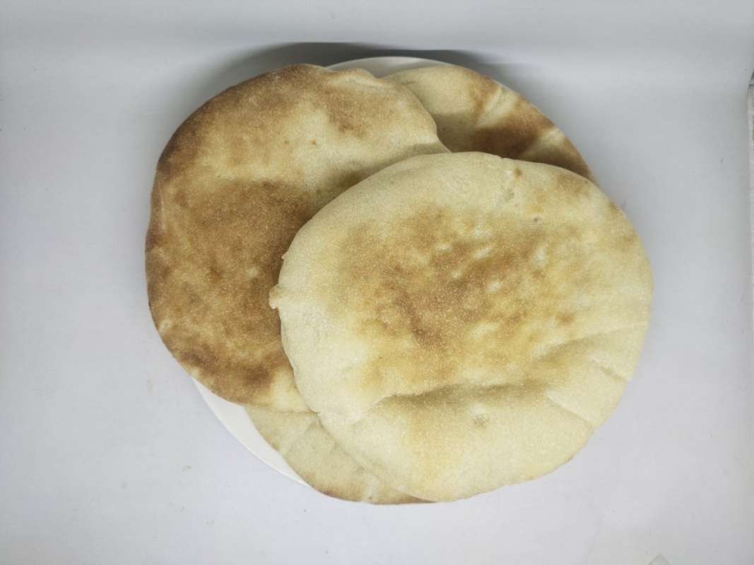 Jual kubuz syami/ Roti arab/ 4 biji di Seller TOKO ASBA7 - Bidaracina ...