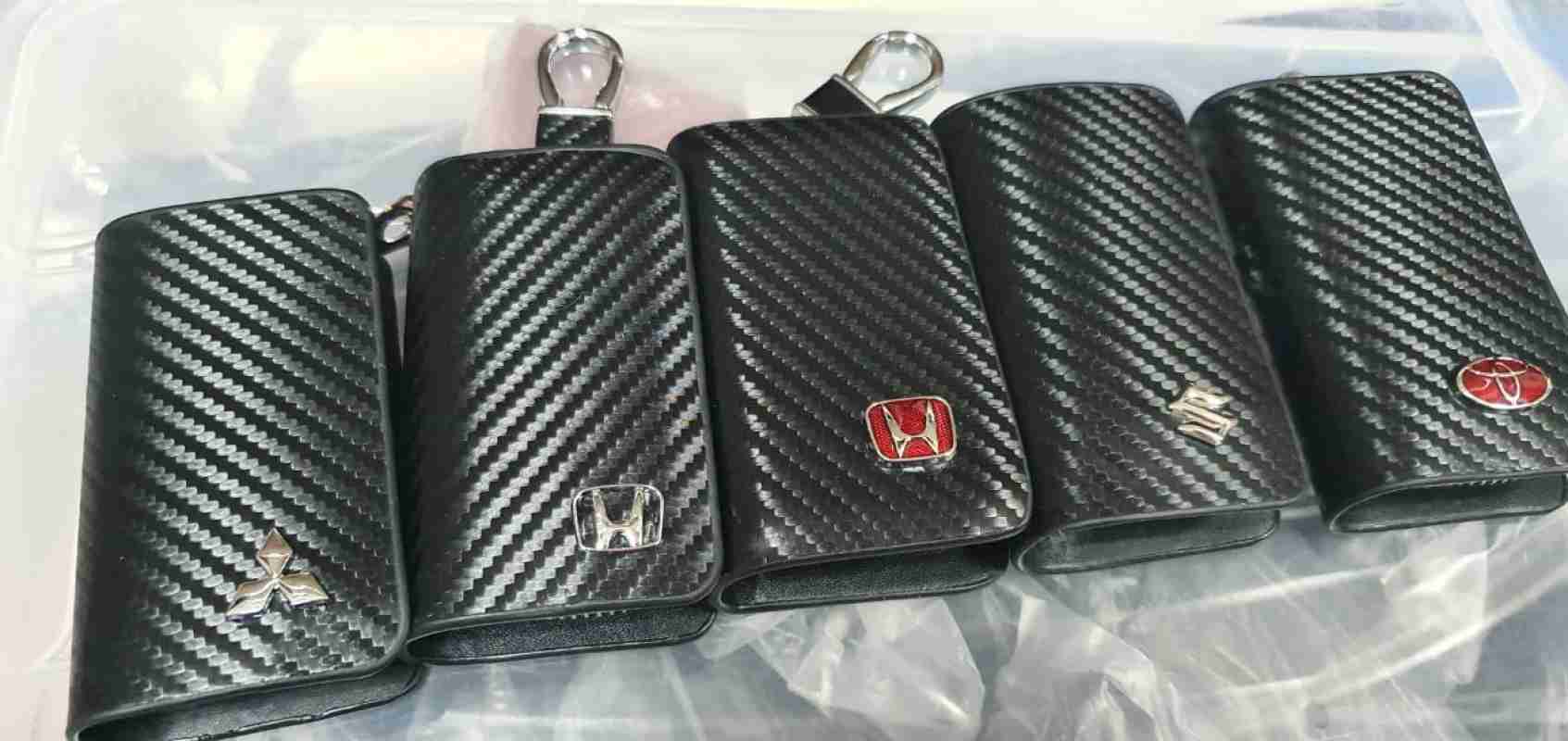 Jual Dompet stnk mobil carbon logo toyota honda suzuki mitsubsihi di ...