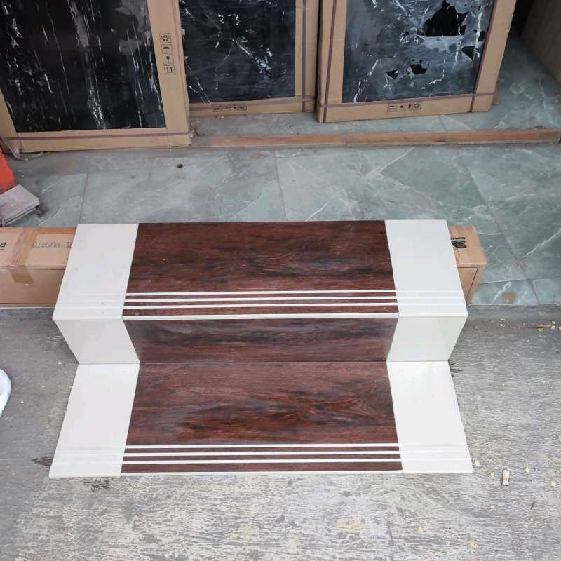 Jual Granit Tangga Kombinasi Walnut 30x80 Di Seller Cbs Granit 22 ...