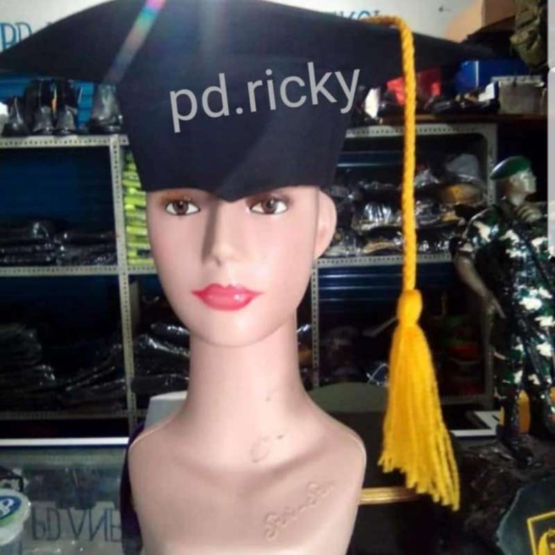 Jual Topi Toga Wisuda Dewasa Di Seller Ricky Military - Sumbersari, Kab ...