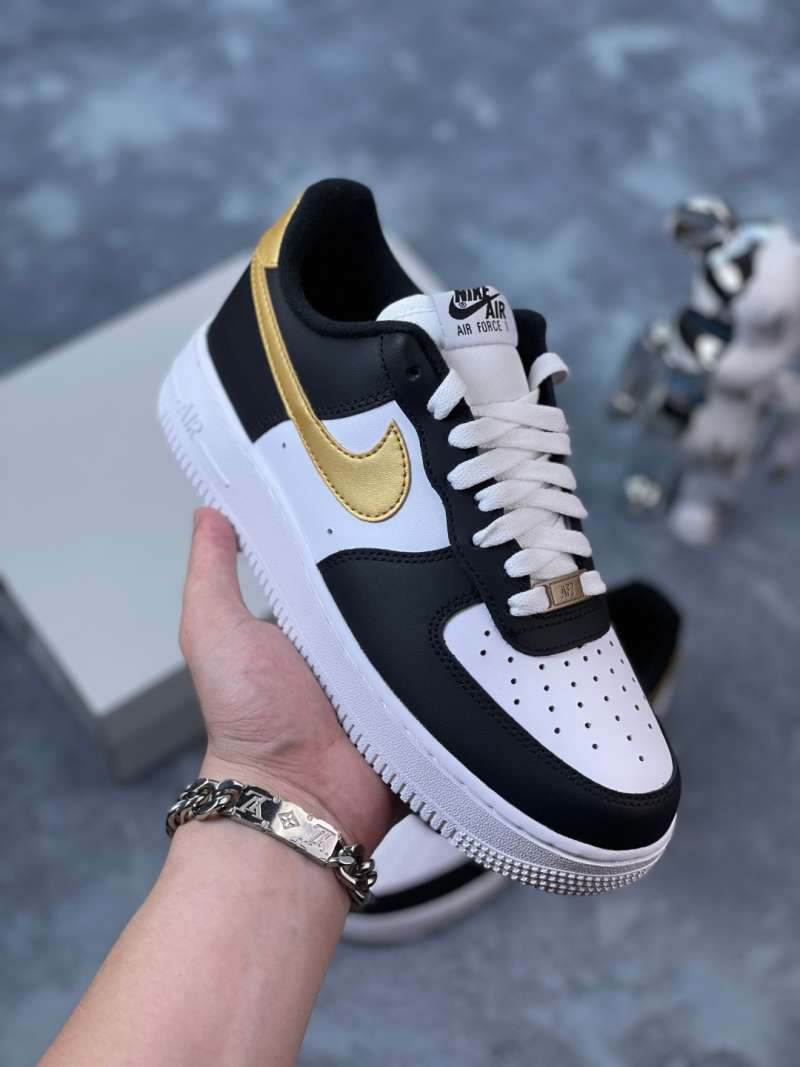 Jual Nike Air Force 1'07 sepatu olahraga rendah dan libur02 di Seller ...