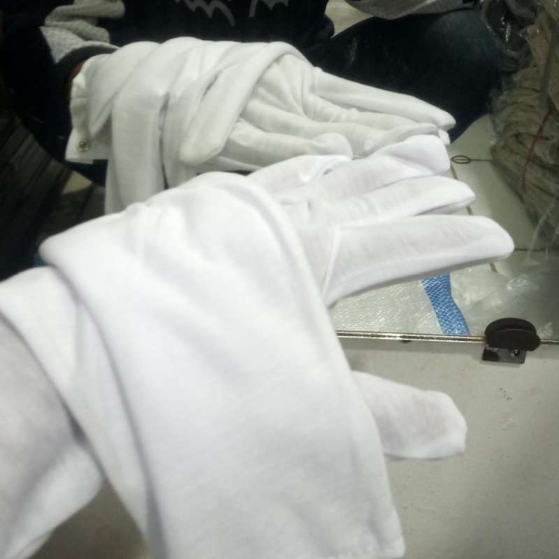 Jual sarung tangan paskibraka putih di Seller Toguka - Senen, Kota ...