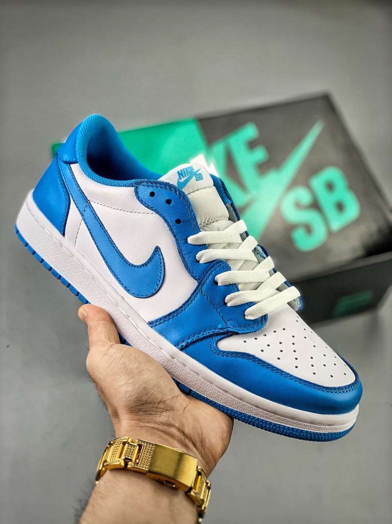 Jual Nike Air Jordan 1 Sepatu papan atas rendah klasik rendah01 - 44 di ...